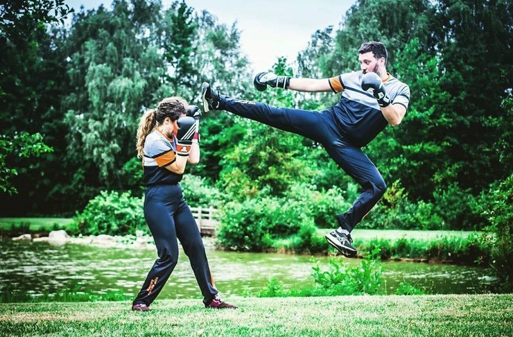 SAVATE BOXE FRANÇAISE OUTFIT TO PERSONALIZE